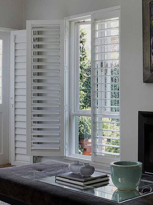 Shutter Closeup 04 - Perfect Shutters